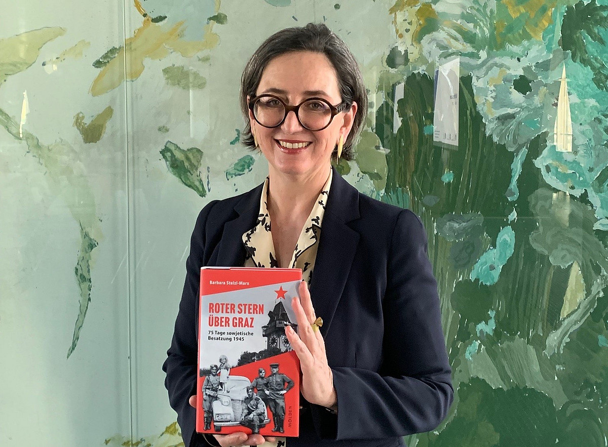 Roter Stern über Graz: Buch von Barbara Stelzl-Marx über die ...