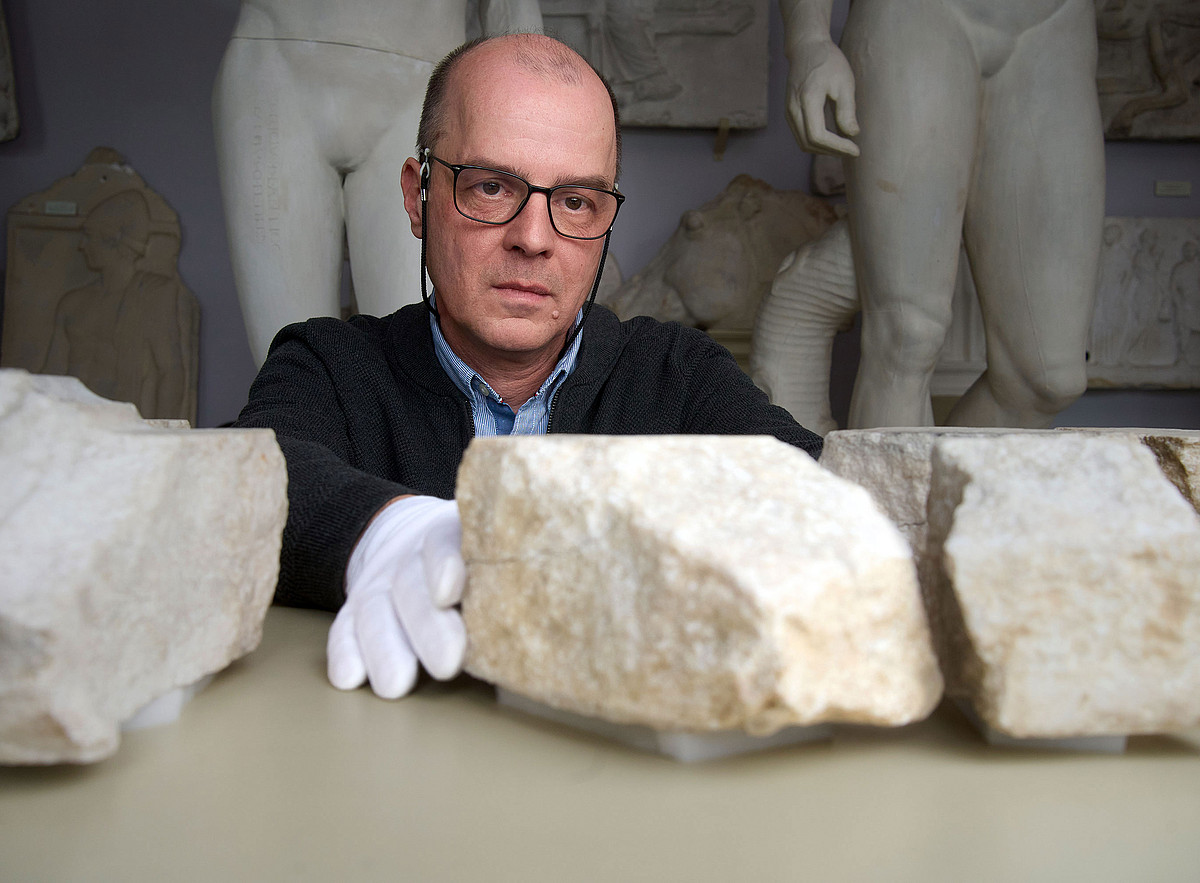 Forschung und Fun: Digitales Archäologie-Puzzle auf der Buch Wien ...